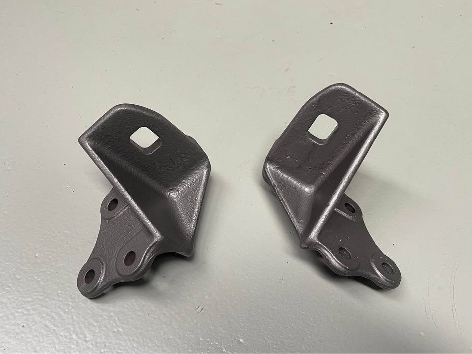 1964 - 1965 MUSTANG V8 ENGINE MOUNTS GENUINE RESTORED – Classic Ford Parts